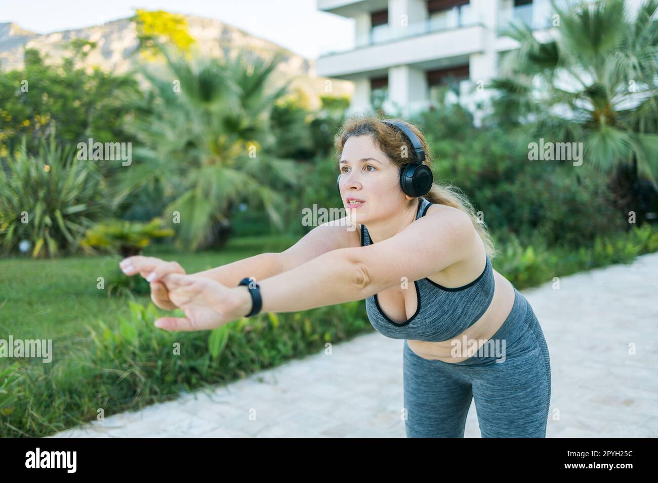 Obese woman side view hi-res stock photography and images - Alamy
