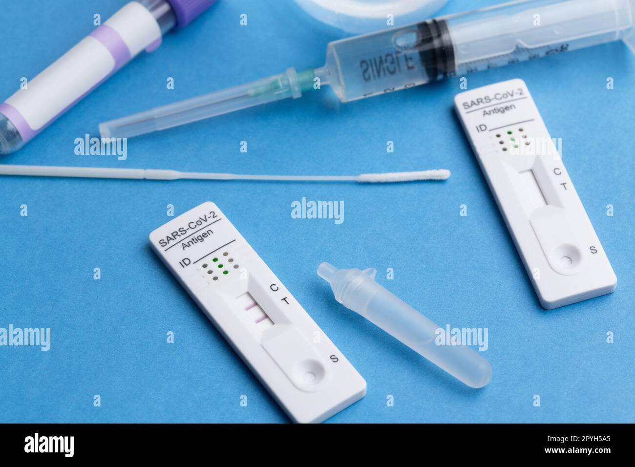 Positive test result by using rapid test device for COVID-19 Stock ...