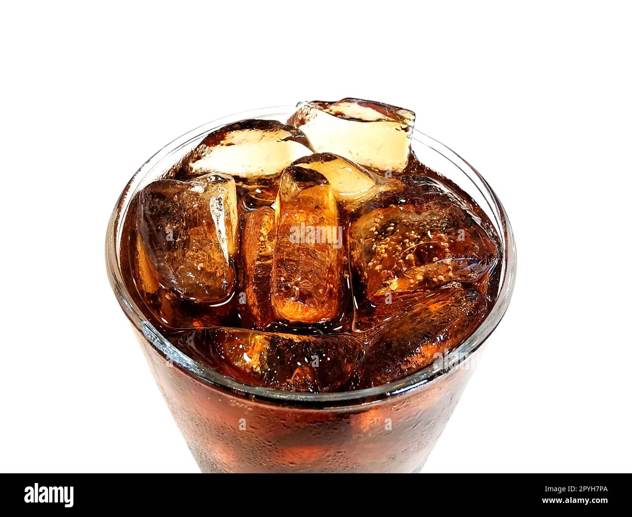 Bubbles in glass soda ice hi-res stock photography and images - Alamy