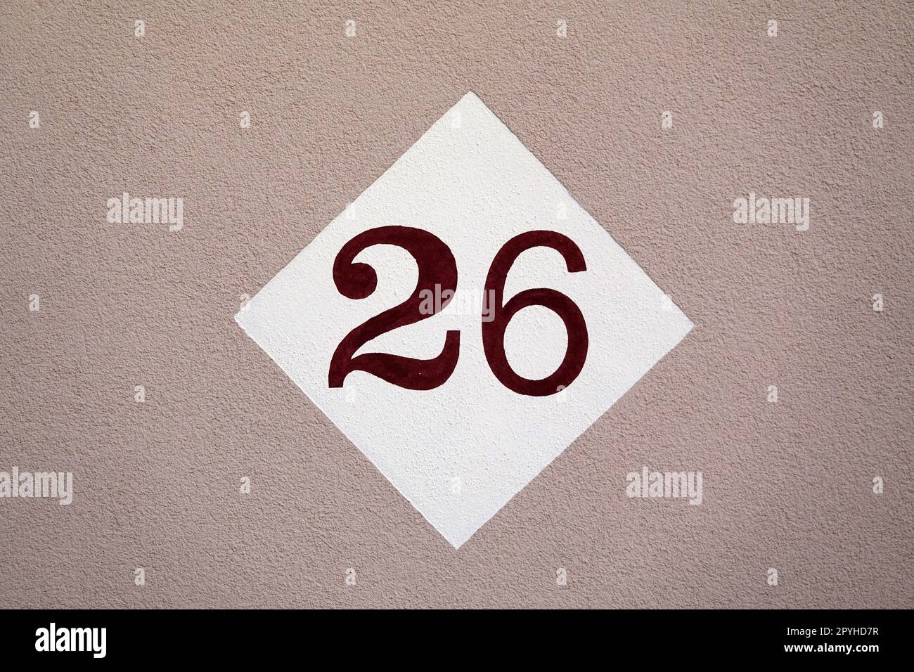 Hausnummer 26 hi-res stock photography and images - Alamy