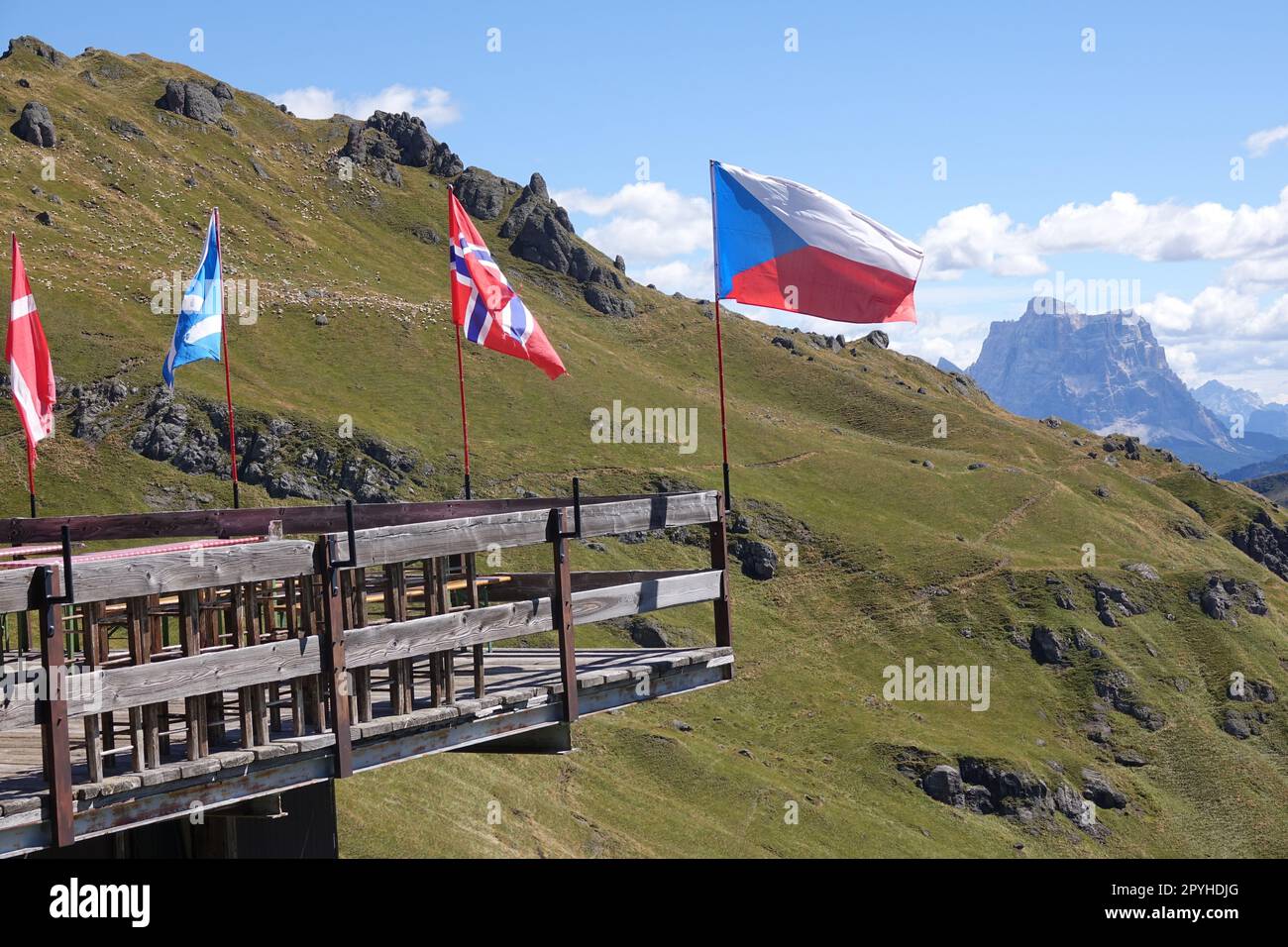 Fahne fahnen flagge flaggen hi-res stock photography and images - Alamy