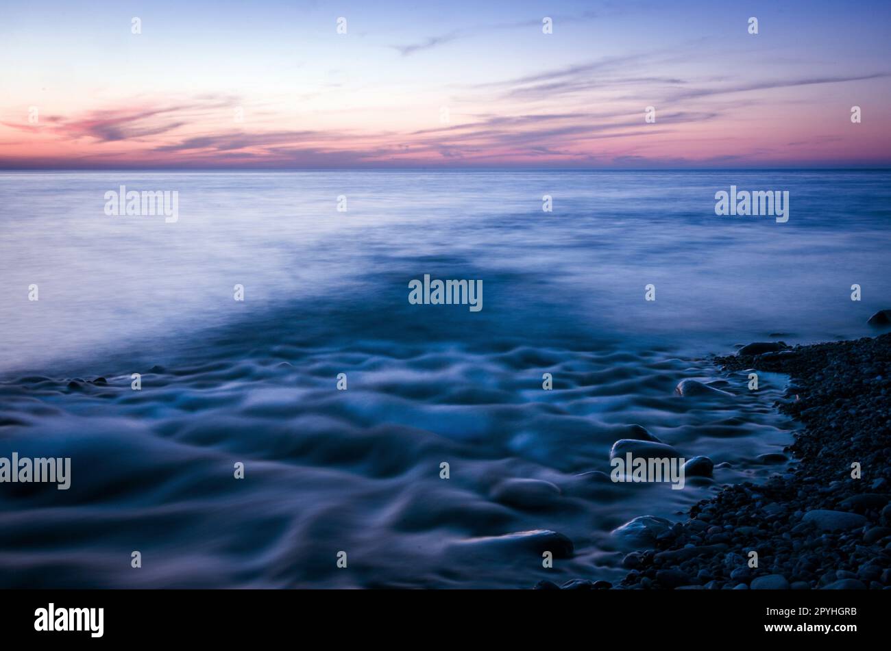 Long exposure water hi-res stock photography and images - Alamy