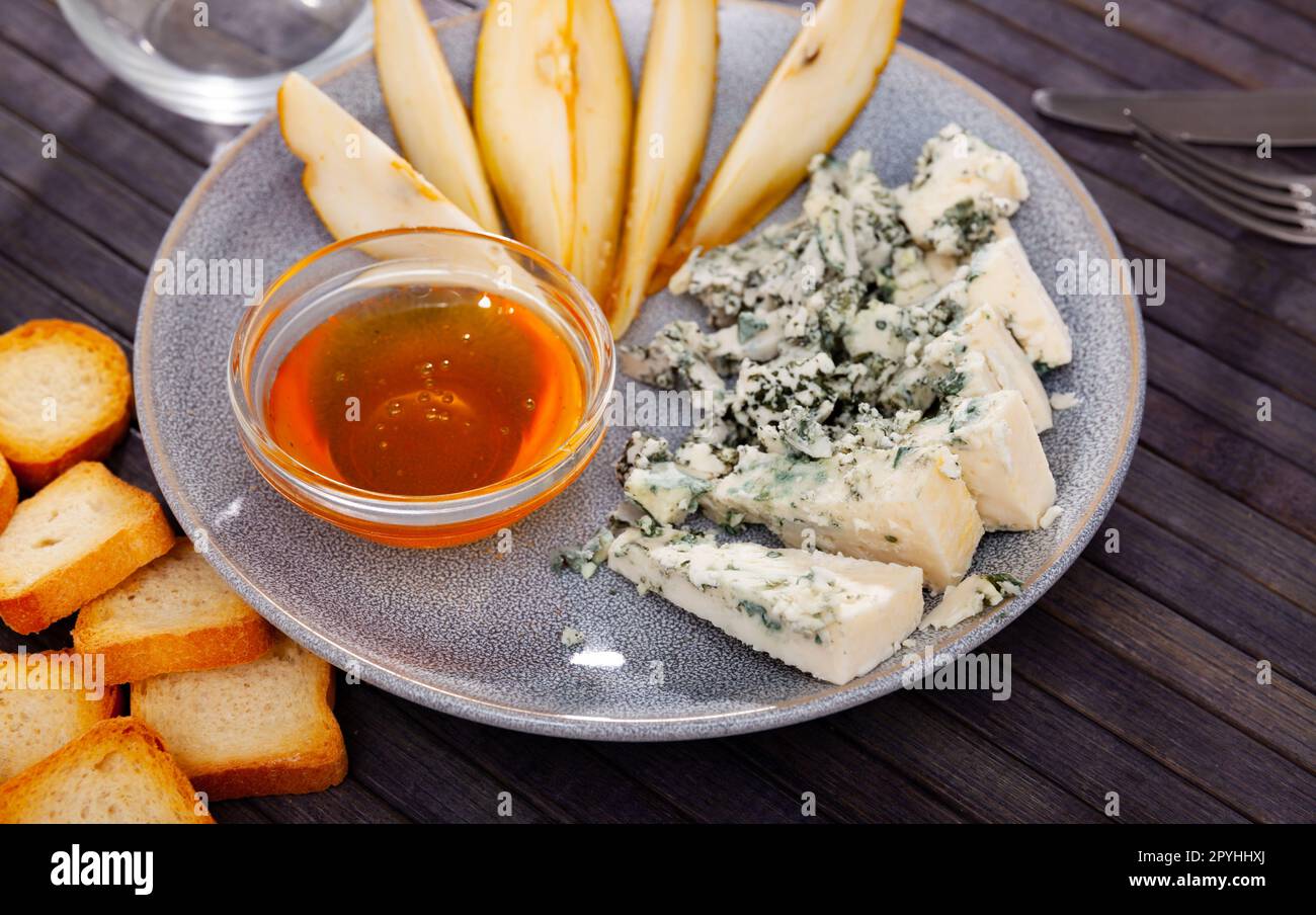 Popular Spanish blue cheese Roncari Stock Photo - Alamy