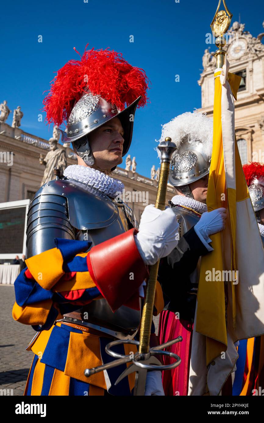 Vatican, Vatican. 09th Apr, 2023. Guard of Honor of the Pontifical ...