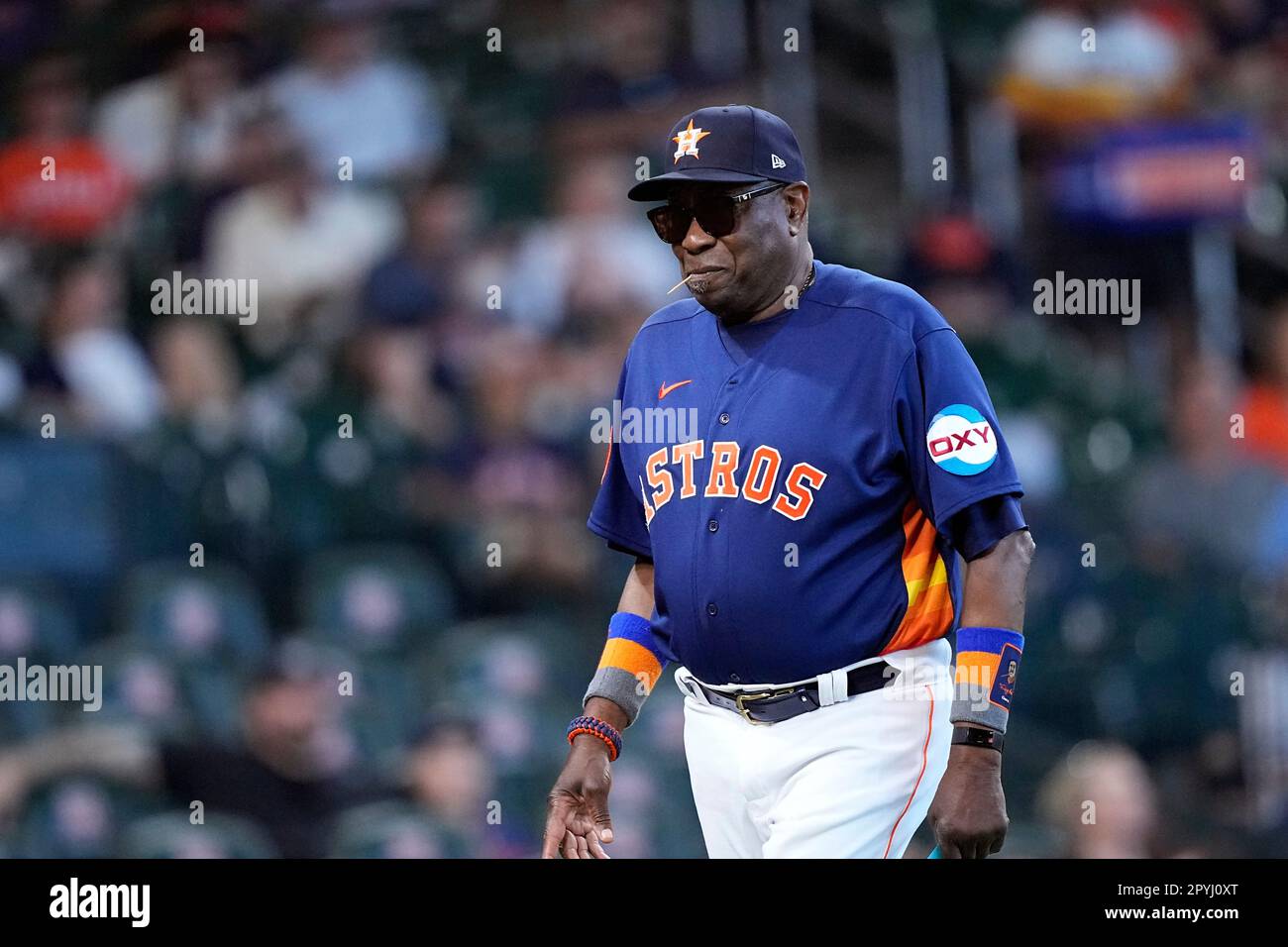 Houston Astros manager Dusty Baker Jr. walks to the dugout before a ...
