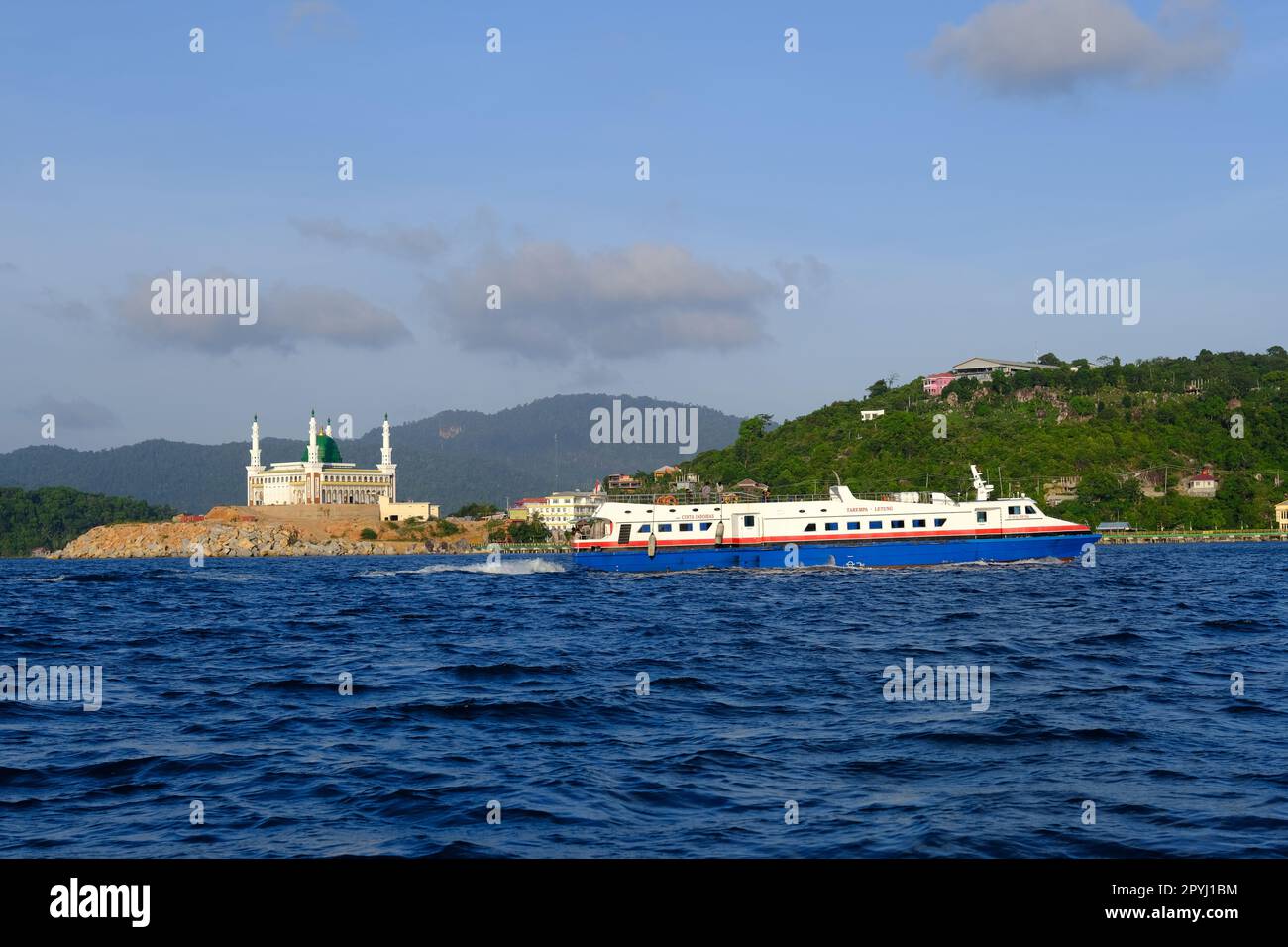 Indonesia Anambas Islands - Siantan island - Mosque Agung Baitul Makmur ...