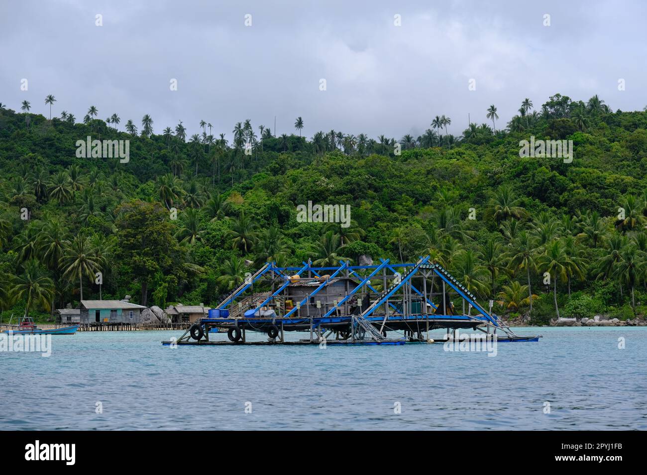 Indonesia Anambas Islands - Telaga Island Bagan perahu - boat to lift ...