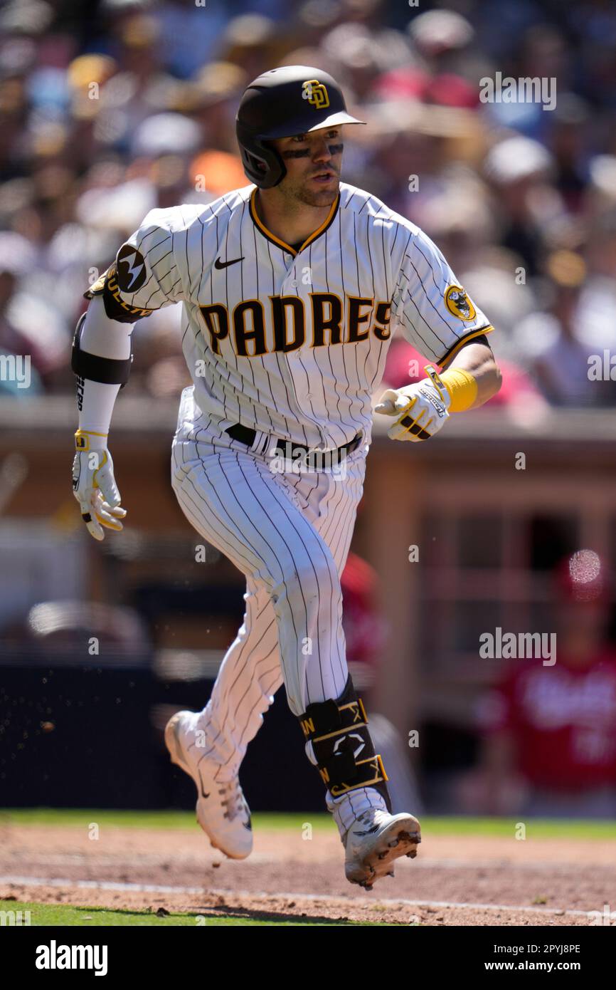 San Diego Padres' Brett Sullivan runs after flying out while batting ...