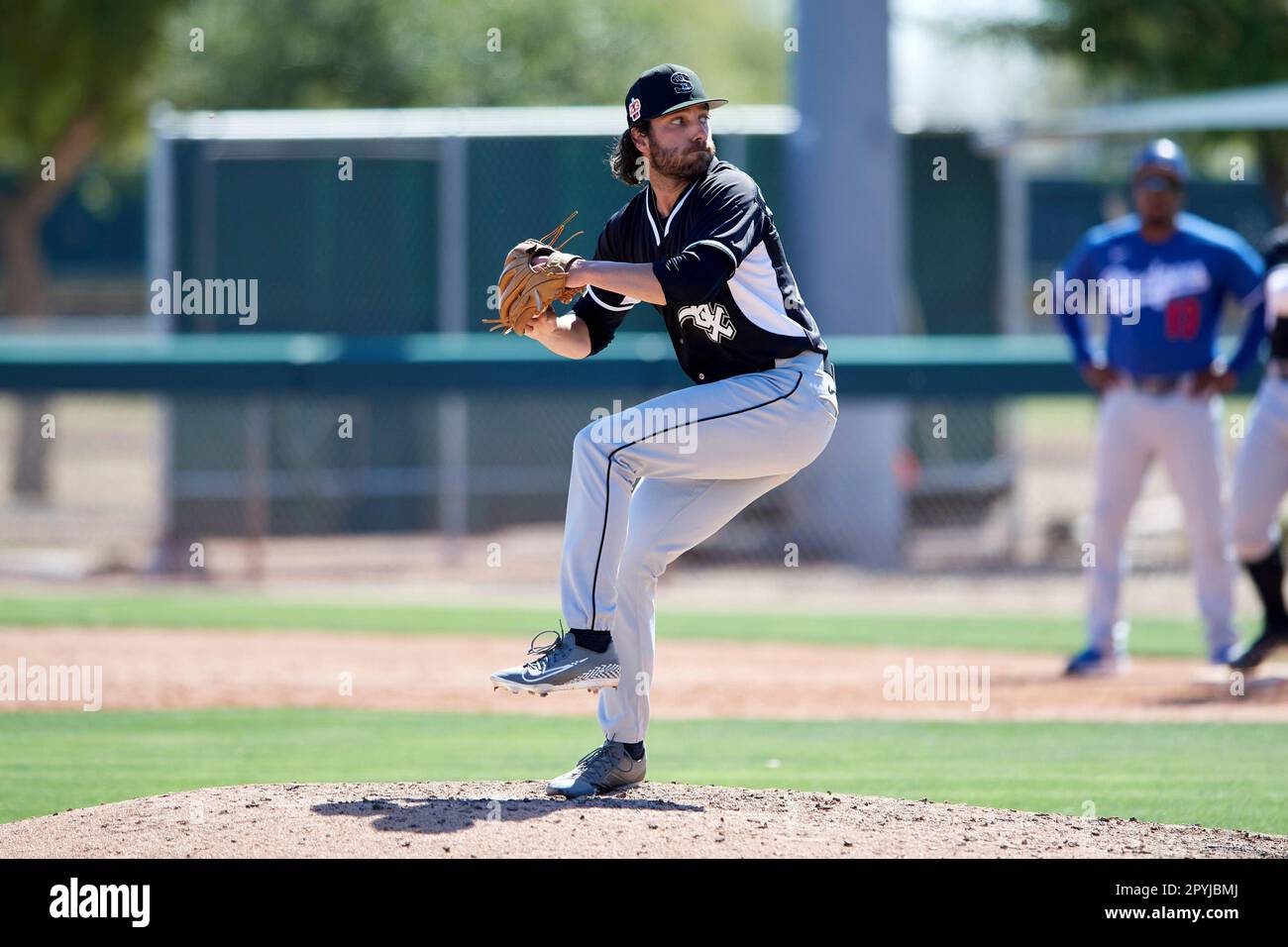 Chicago White Sox pitcher Eric Hildebrand (75) during an Extended ...