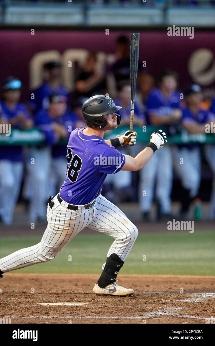 Josh Buckley (28) of the Grand Canyon Antelopes during a game against ...