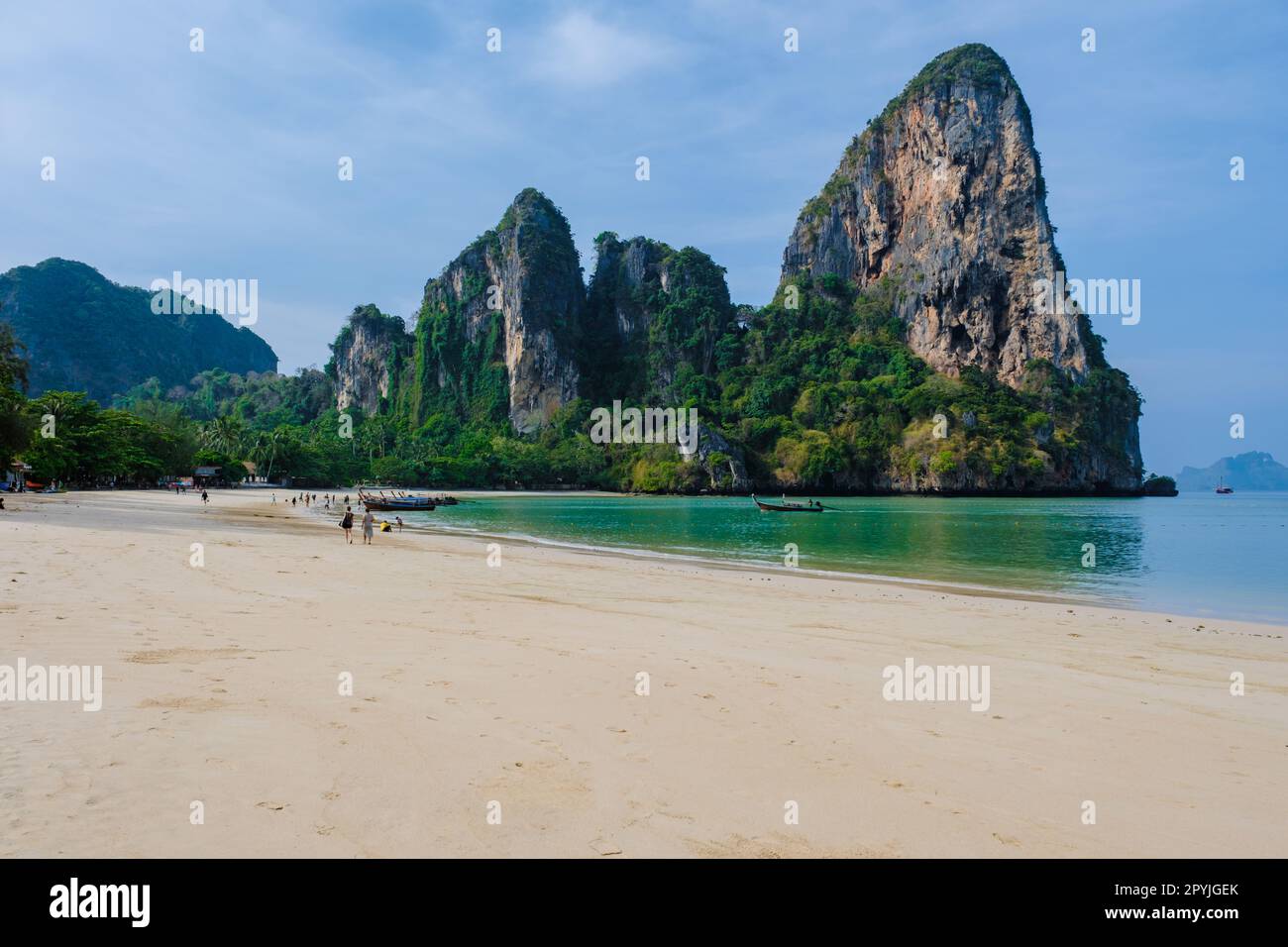 Railay Beach Krabi Thailand, the tropical beach of Railay Krabi ...