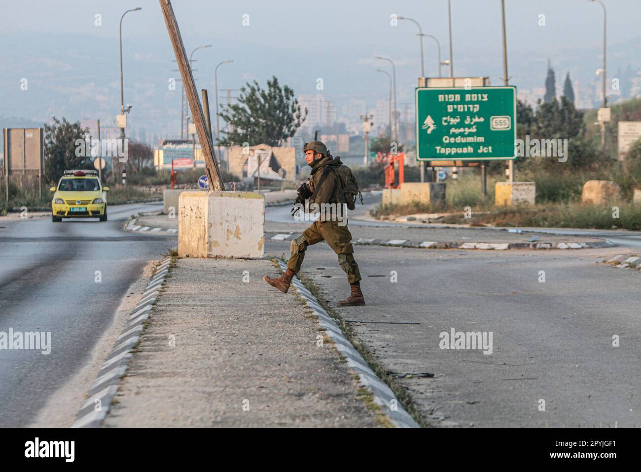 2009 army photo by hi-res stock photography and images - Alamy
