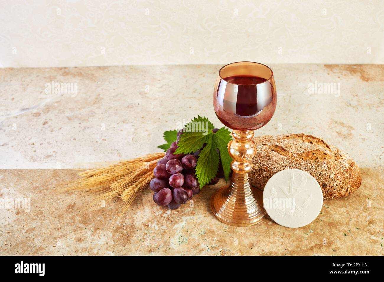 Communion Still life with chalice of wine and bread Stock Photo - Alamy