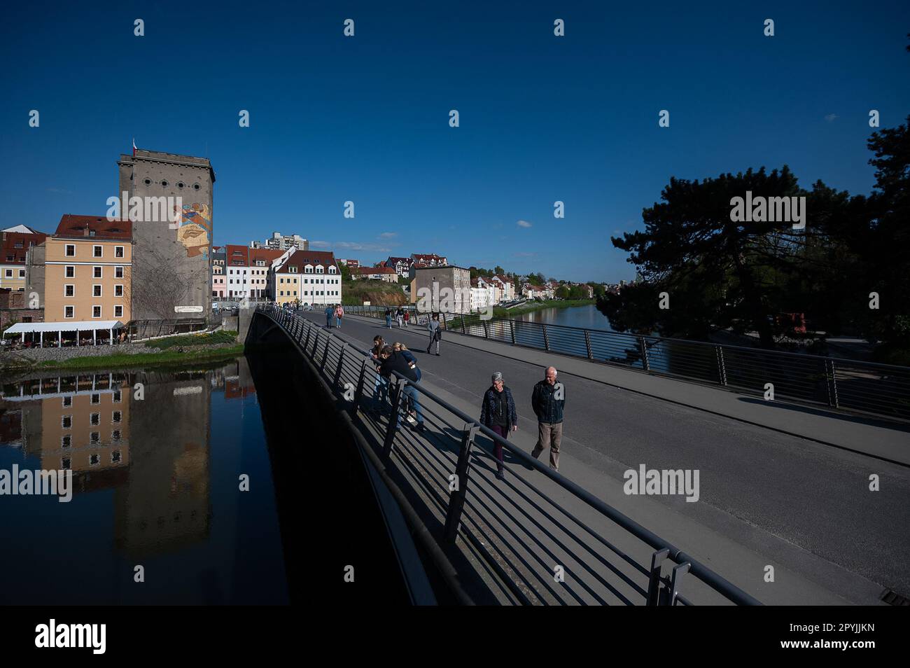 Old town bridge connects germany and poland hi-res stock photography ...