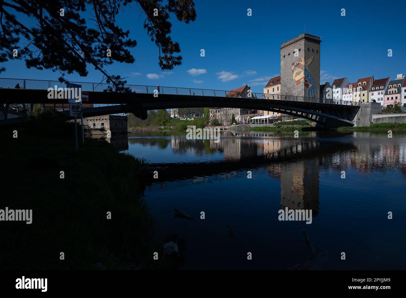 PRODUCTION - 03 May 2023, Saxony, Görlitz: The Old Town Bridge spans ...