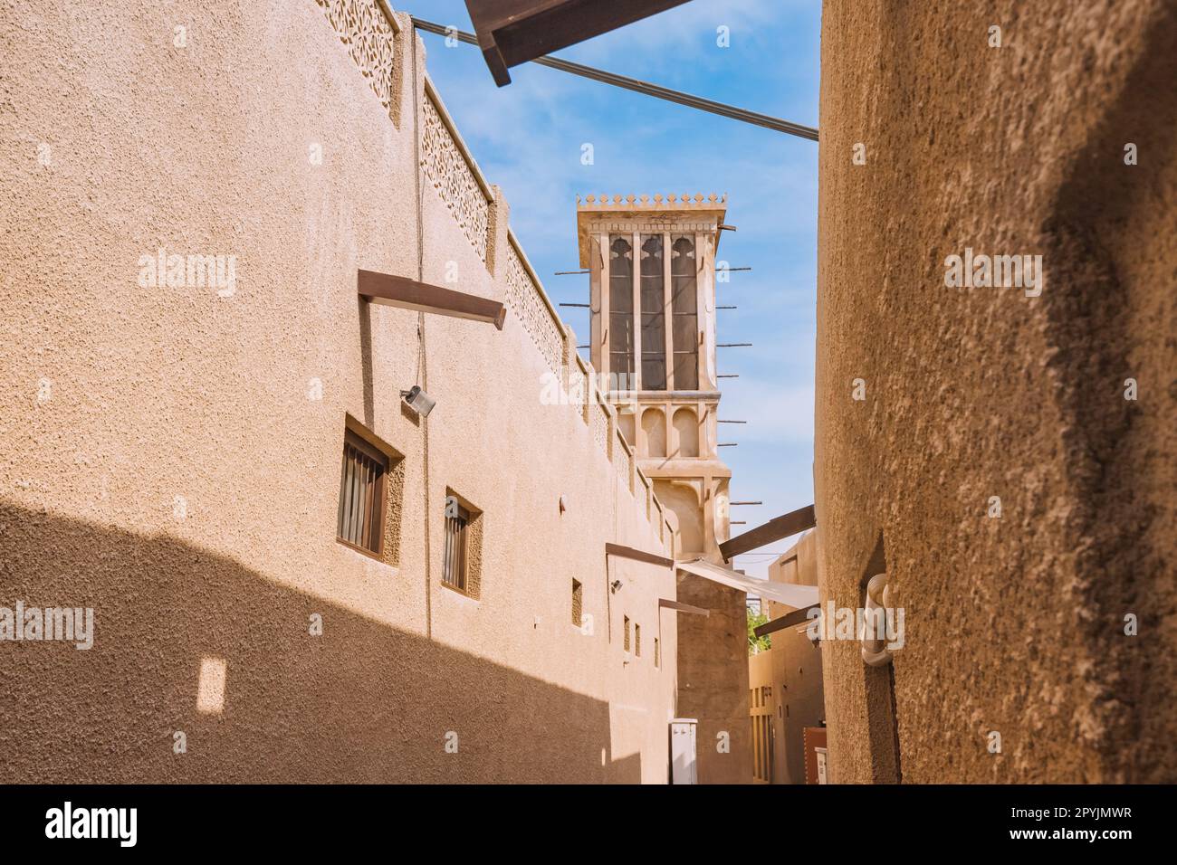 Dubai historical al fahidi neighbourhood hi-res stock photography and ...