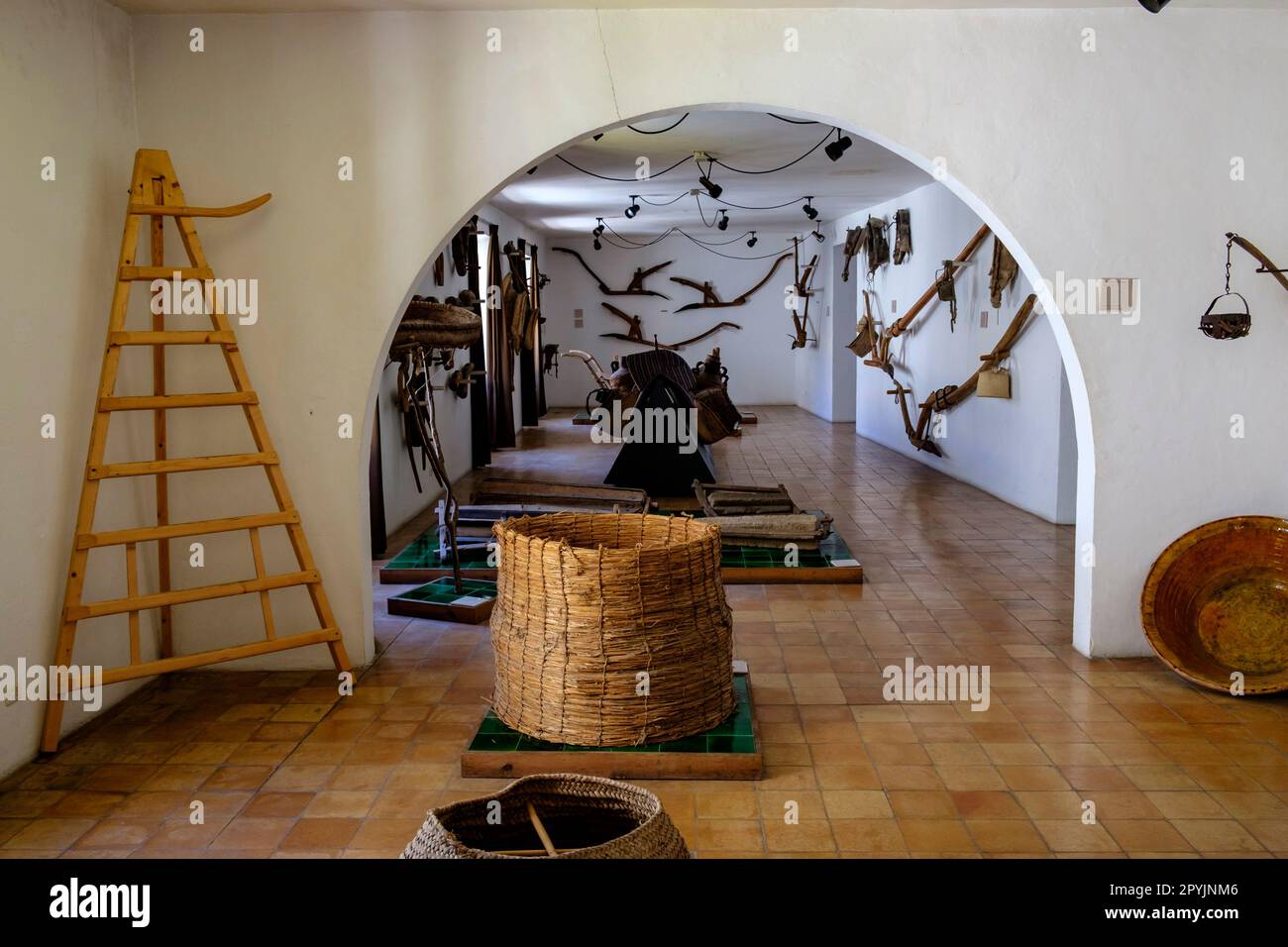 Museo etnológico de Muro (sección del Museo de Mallorca) Can Alomar ...