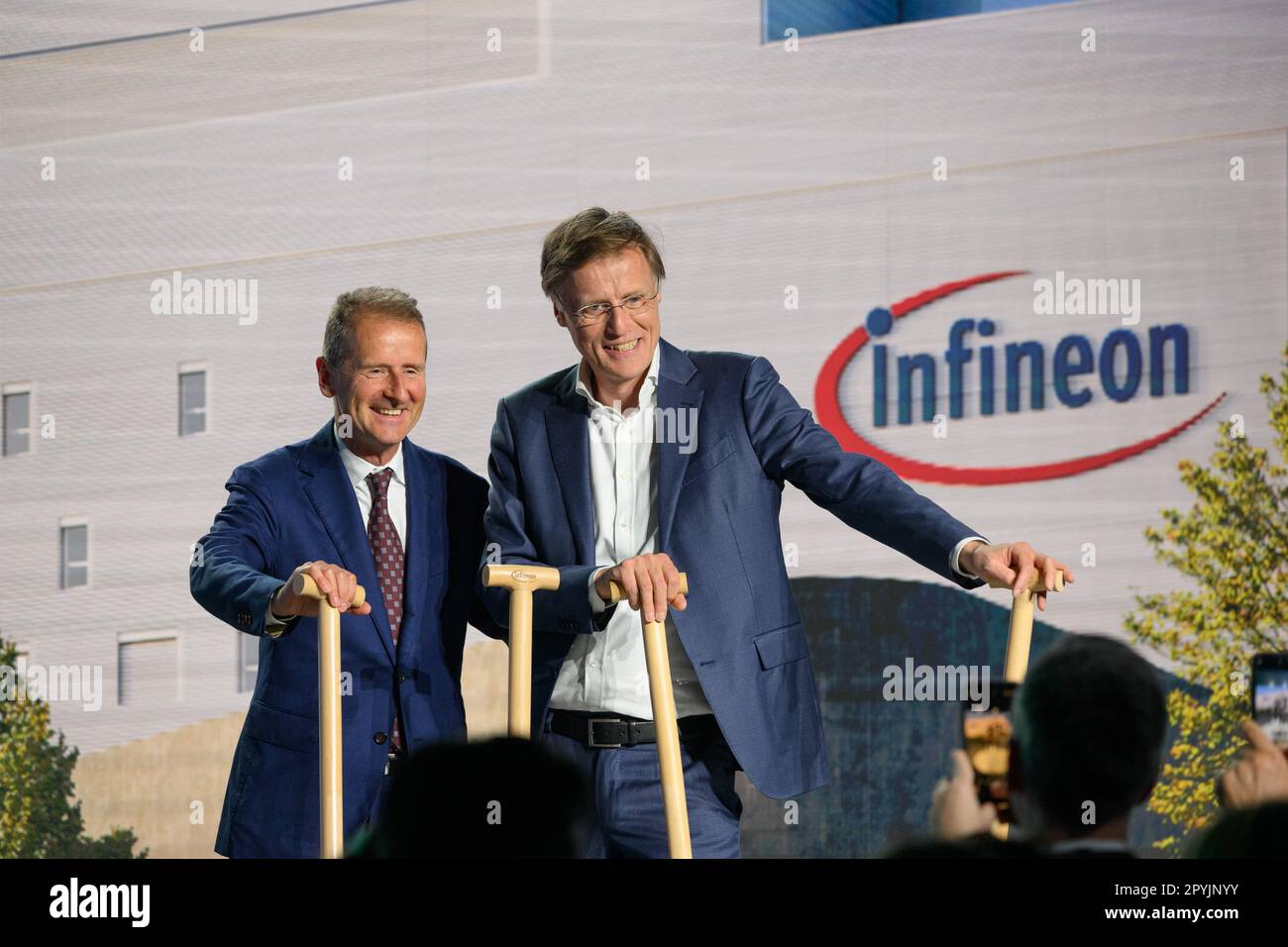 Dresden, Germany. 02nd May, 2023. Jochen Hanebeck (r) Infineon CEO, and ...