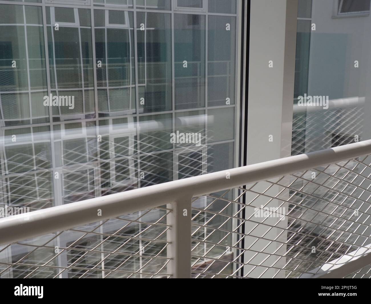 Modern school hi-res stock photography and images - Alamy