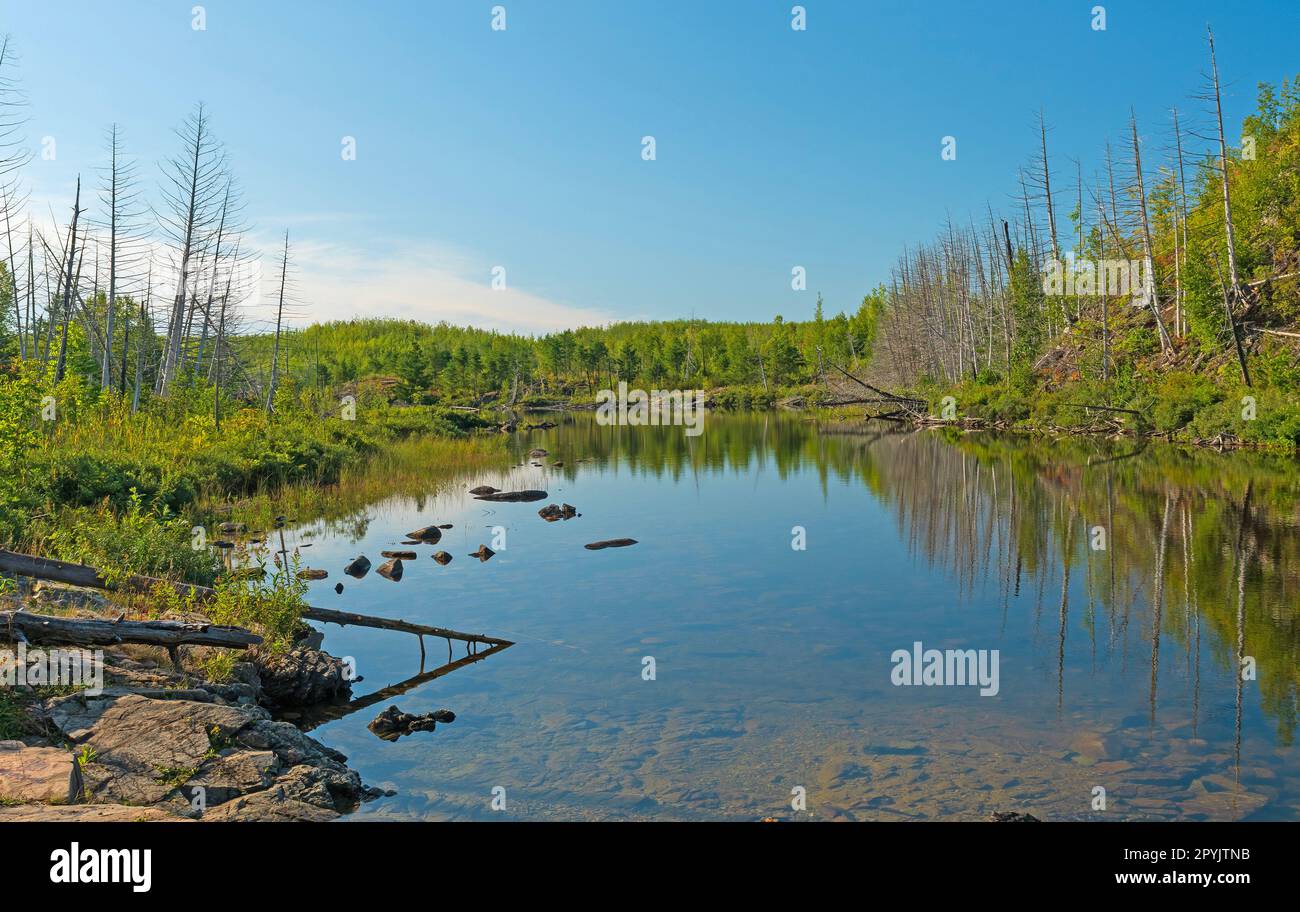 Calm waters on lake hi-res stock photography and images - Alamy