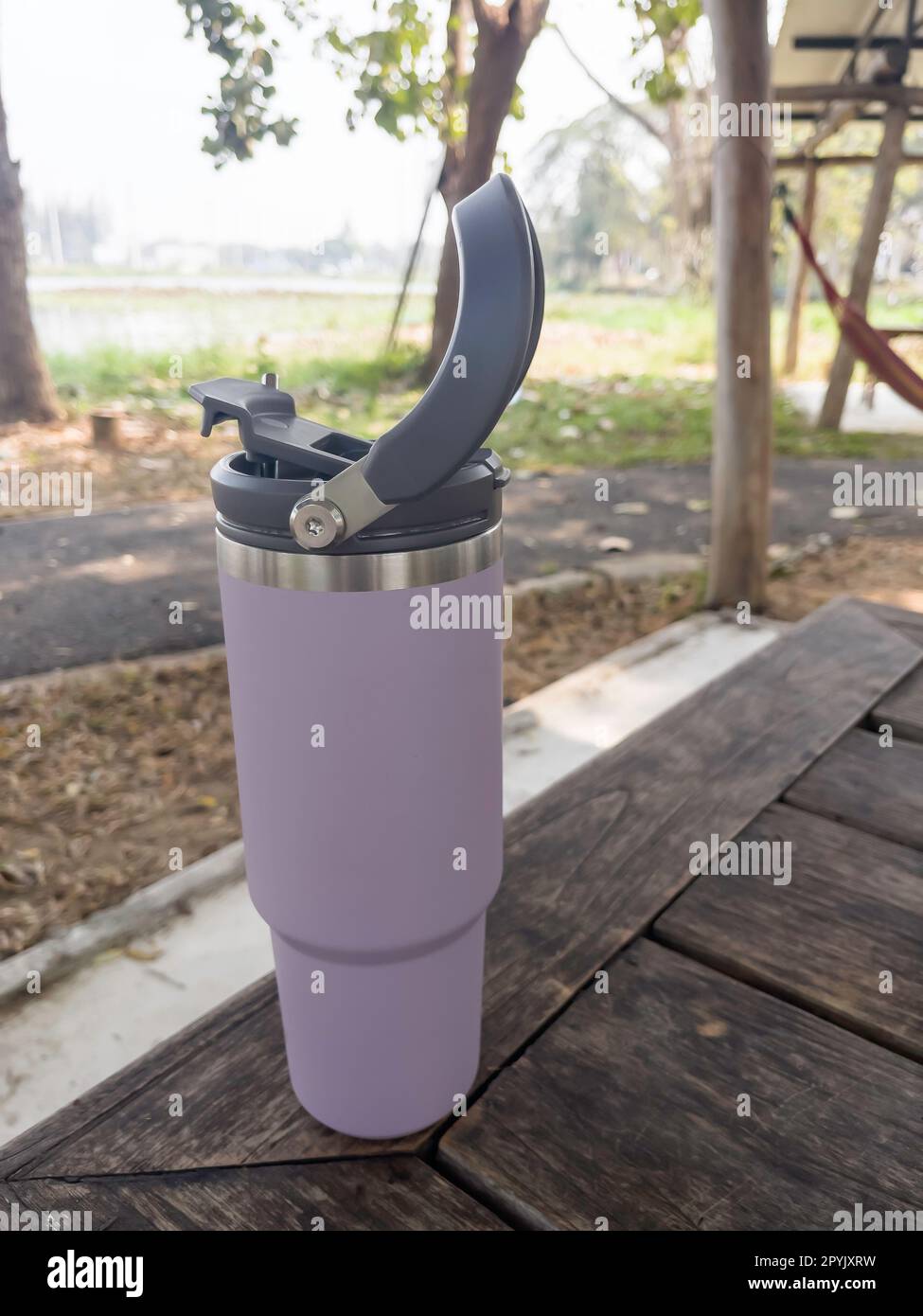 Reusable steel thermal water cup Stock Photo - Alamy