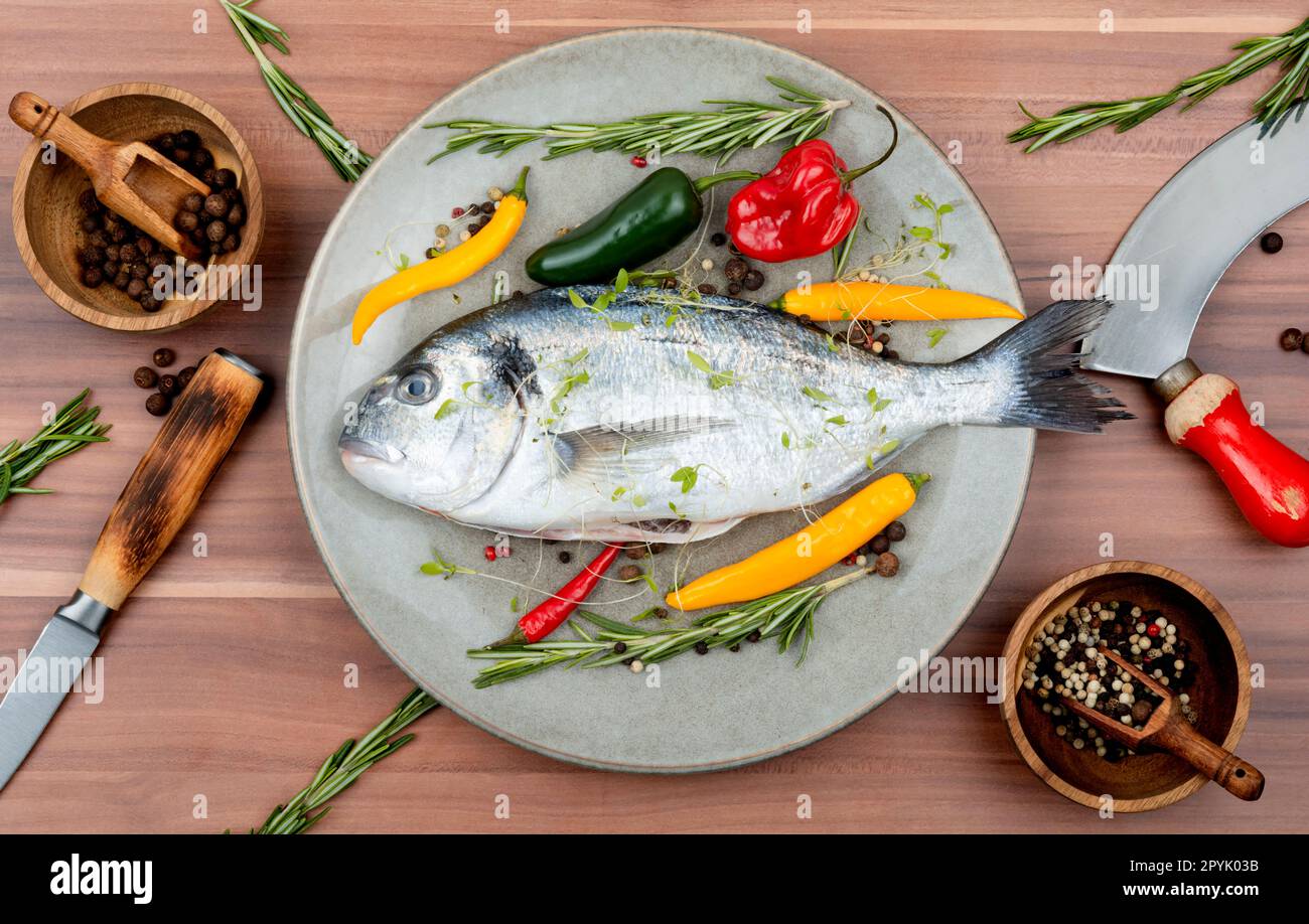 Raw sea hi-res stock photography and images - Alamy