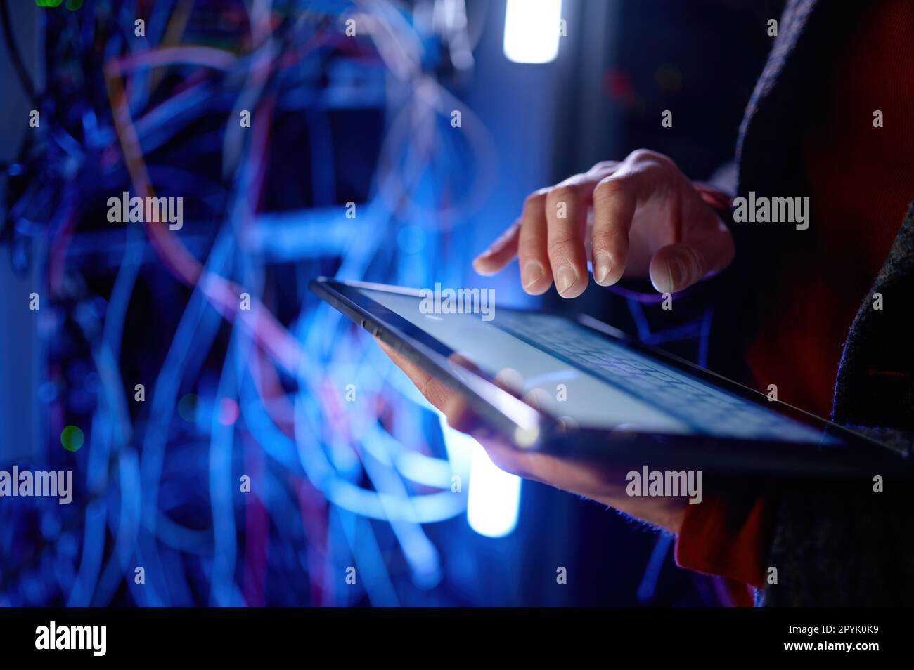 Supercomputer system hi-res stock photography and images - Alamy