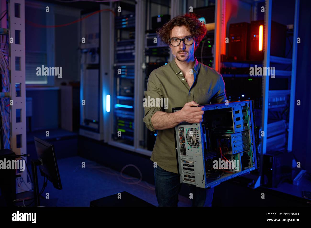 System unit hi-res stock photography and images - Alamy