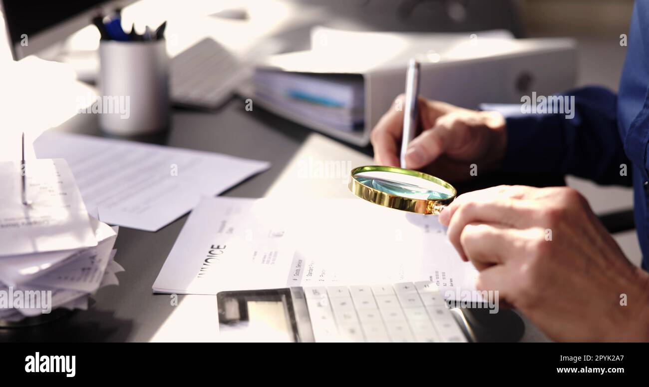 Auditor inspection hi-res stock photography and images - Alamy