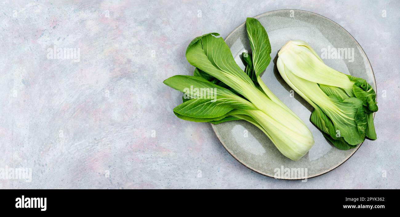 Green leaves chinese cabbage crops hi-res stock photography and images ...