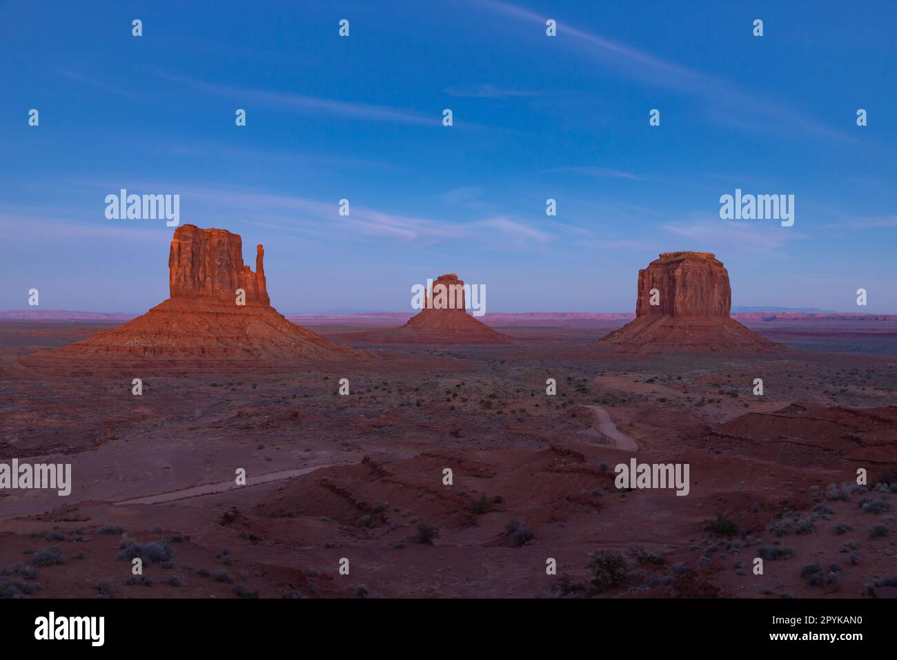 Monument Valley Landscape at Night - West Mitten Butte, East Mitten ...