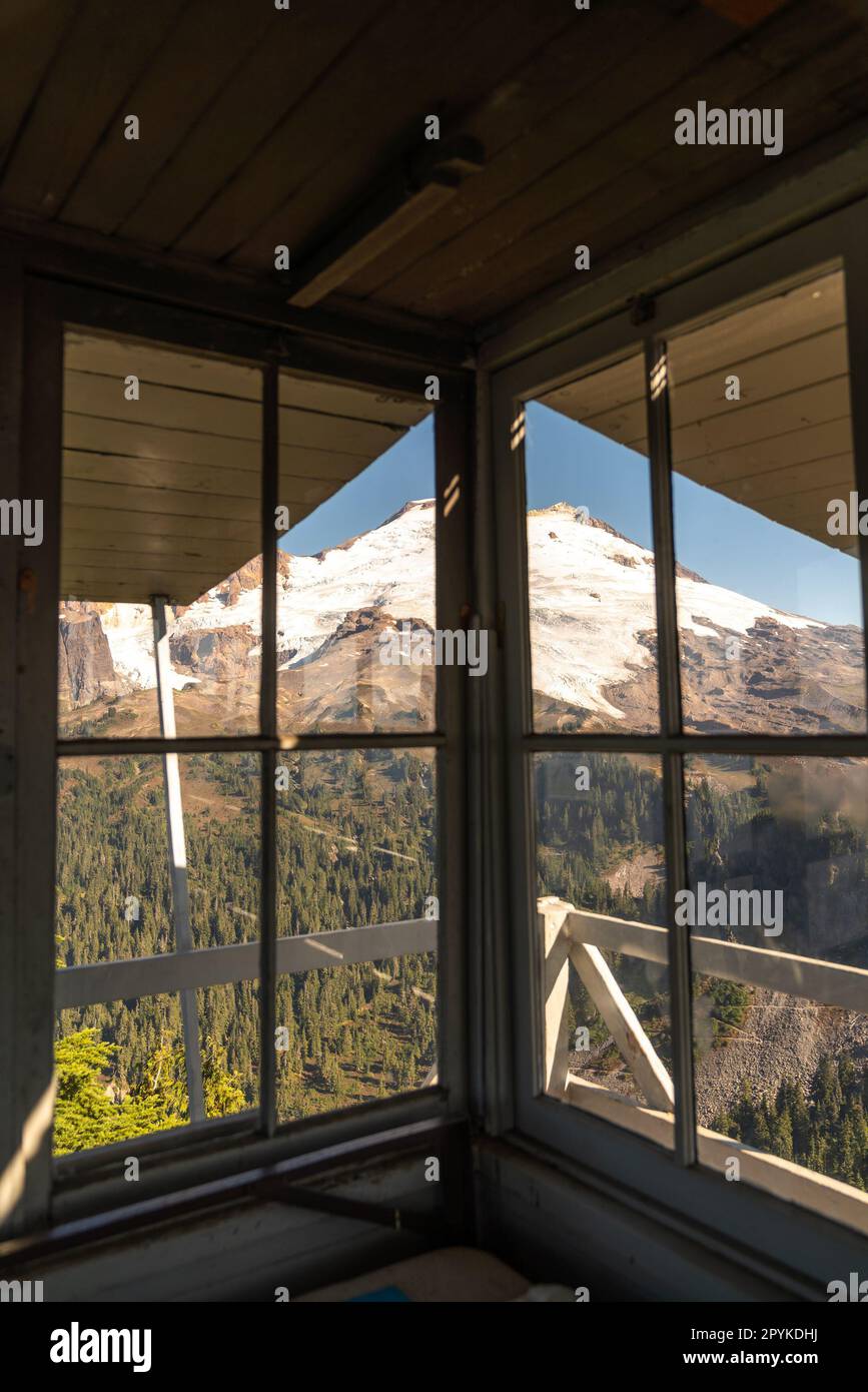 The Mount Baker National Forest in Washington State seen from the ...