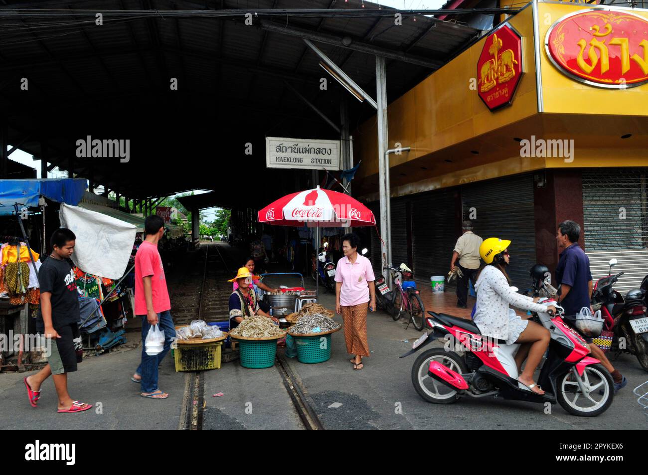 The colorful Mae Klong Railway Market Southwest of Bangkok, Thailand ...