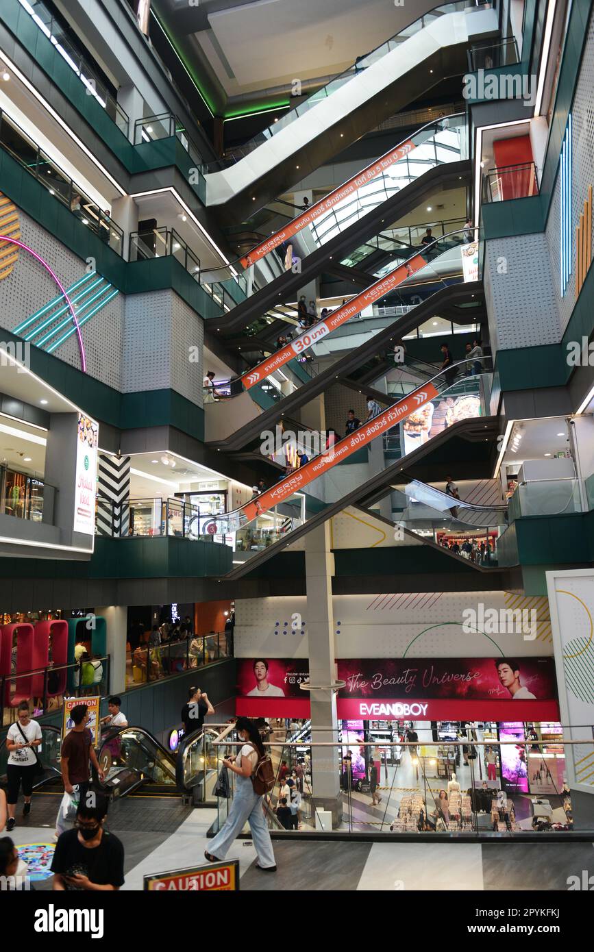 Skywalk thailand hi-res stock photography and images - Alamy