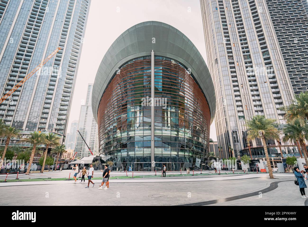 Dubai opera house 2023 hi-res stock photography and images - Alamy