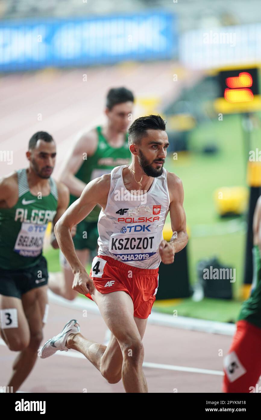 Adam Kszczot running the 800m at the 2019 World Athletics Championships ...