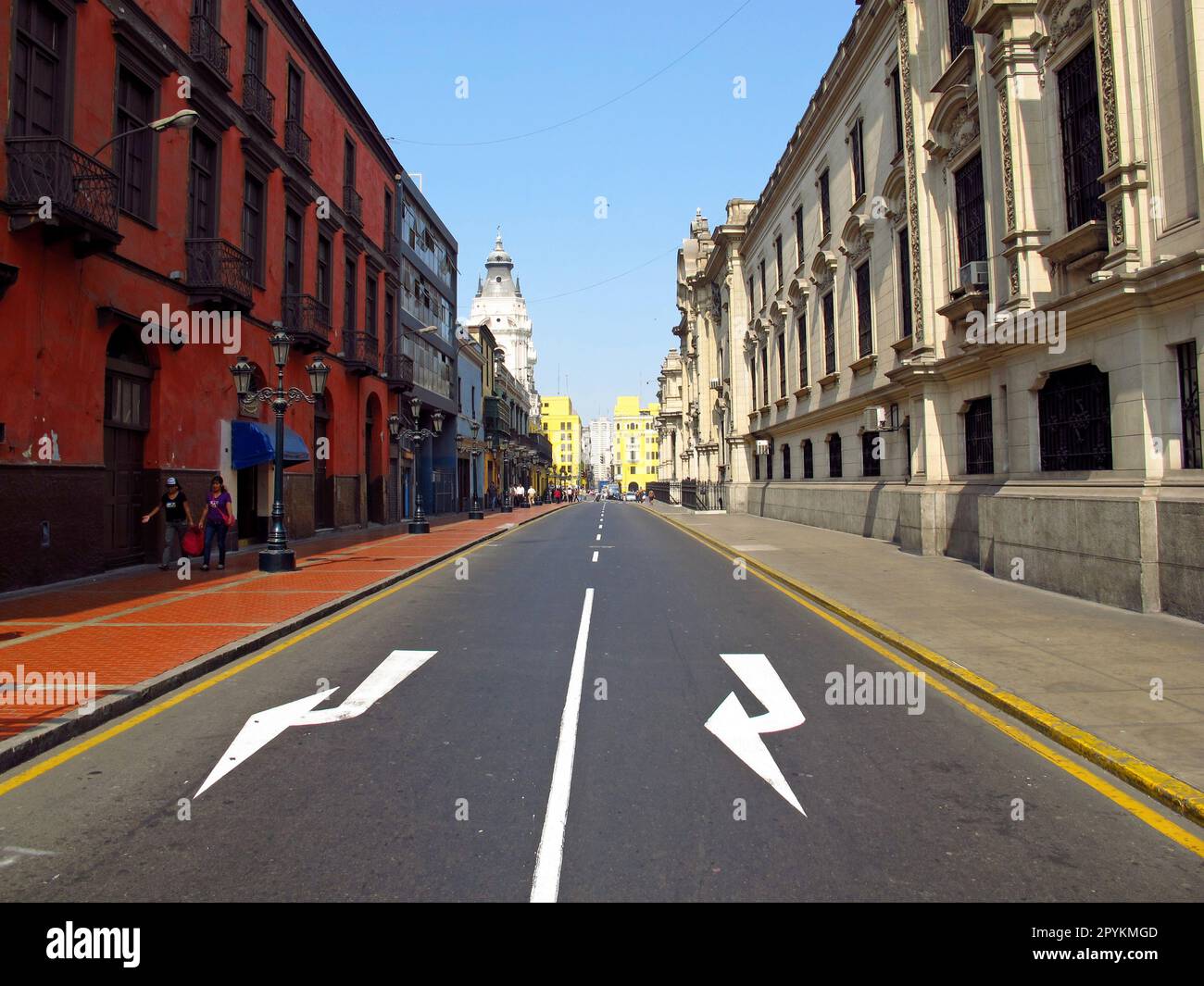 The street in Lima city, Peru, South America Stock Photo - Alamy