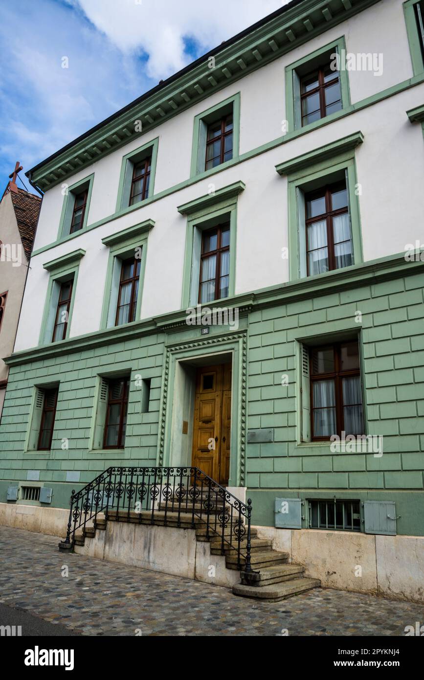 Beautiful historic architecture in the pedestrianised Old Town, Basel ...