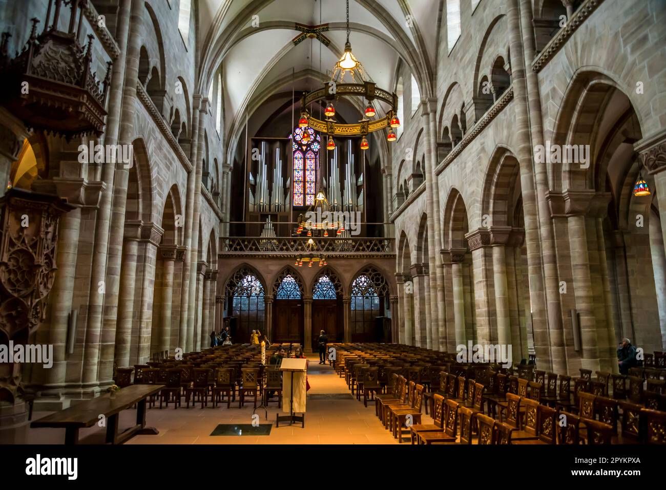 Basel Minster, originally a Catholic cathedral and today a Reformed ...