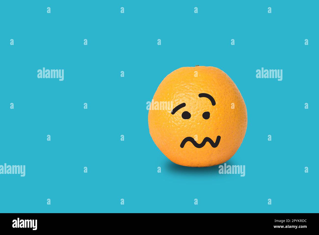 Laughing smiley face cartoon hi-res stock photography and images - Alamy