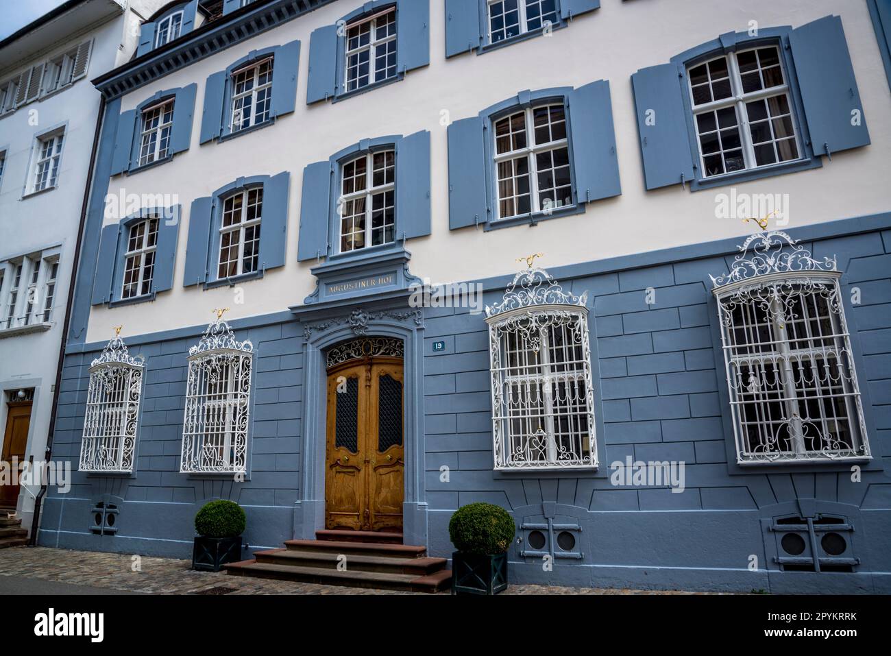 Pedestrianised zone of the Old Town with atmospheric streets and ...