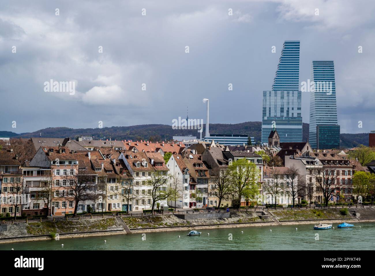 Roche Towers Building 1 and Building 2 skyscrapers designed by ...