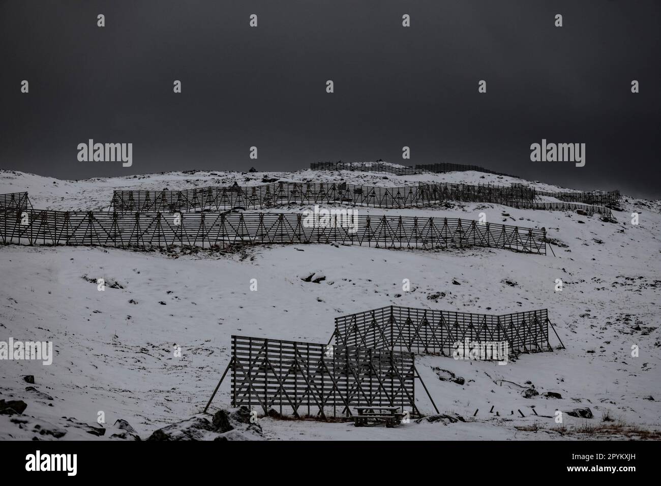 Avalanche fencing hi-res stock photography and images - Alamy