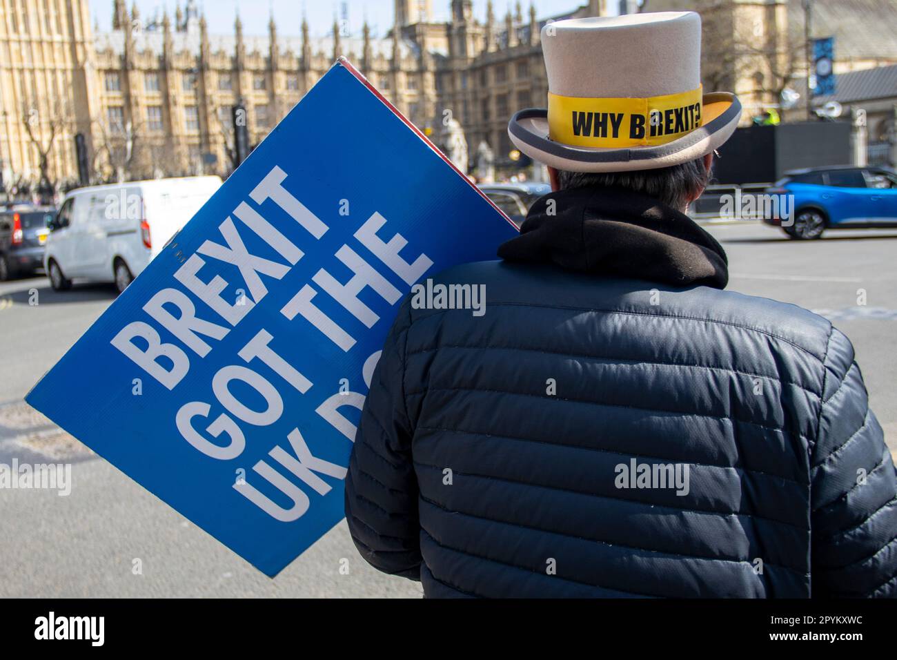 London, UK: Anti-Brexit and Rejoin campaign at Parliament Square Stock ...