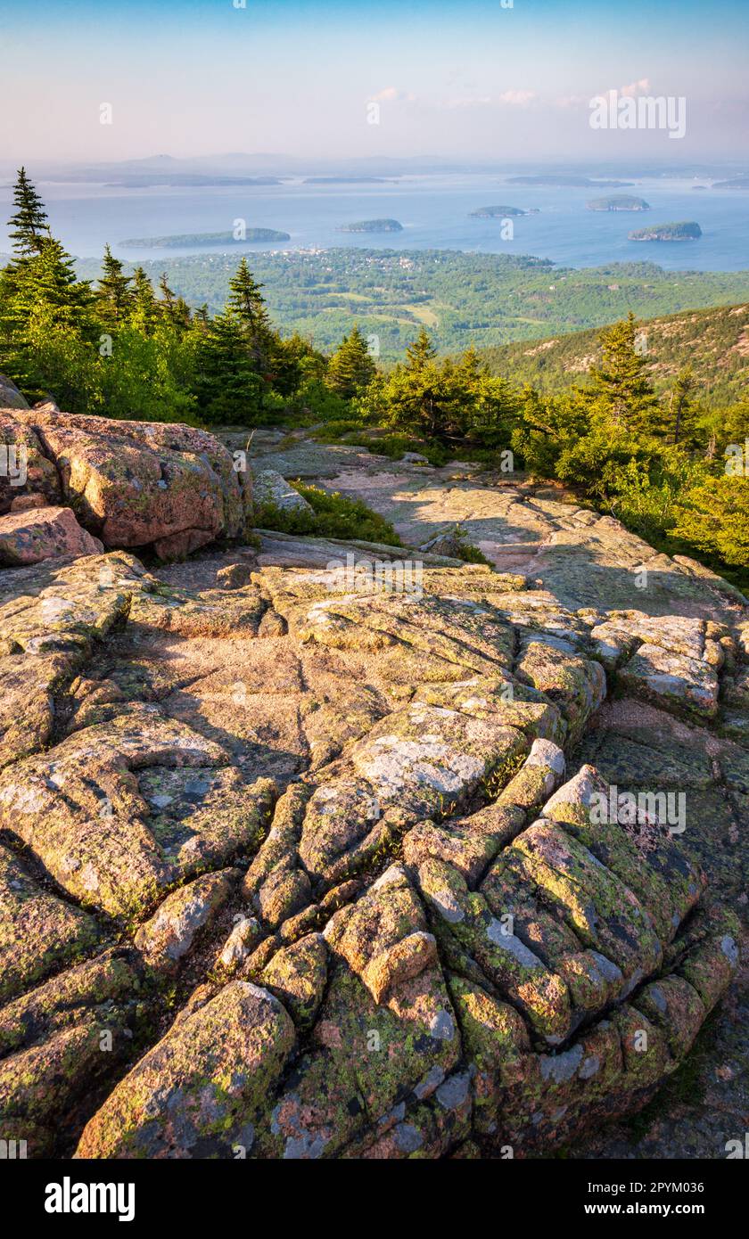 Acadia national park visitor center hi-res stock photography and images ...
