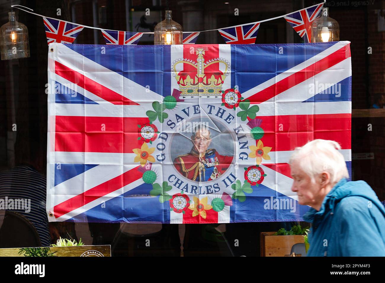 God save the king flag hi-res stock photography and images - Alamy