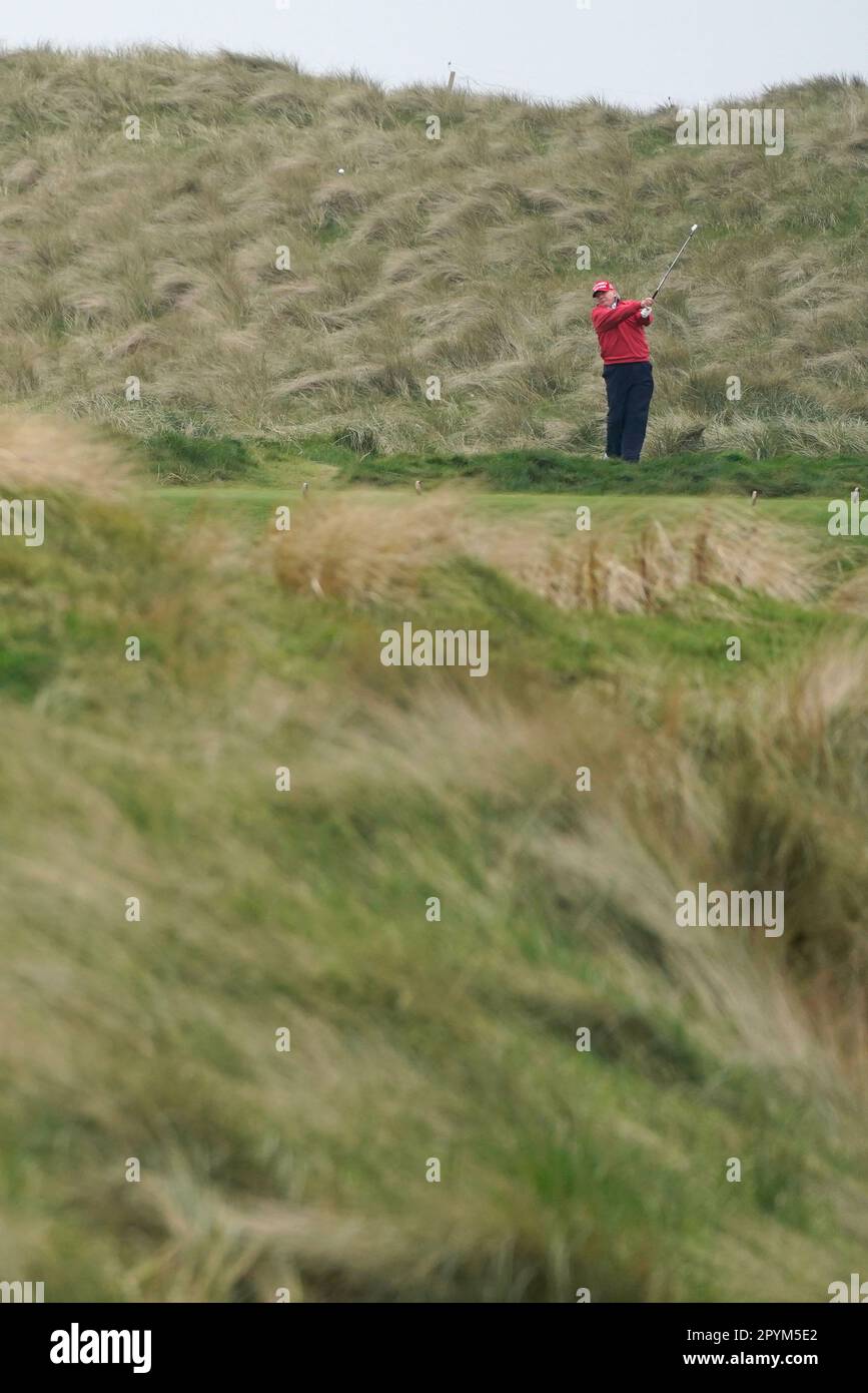 Former US president Donald Trump playing golf at Trump International ...