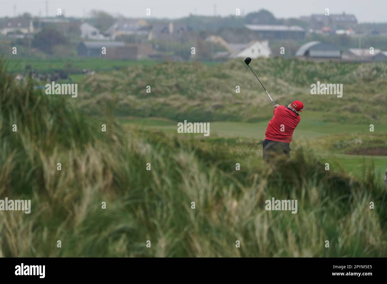 Former US president Donald Trump playing golf at Trump International ...
