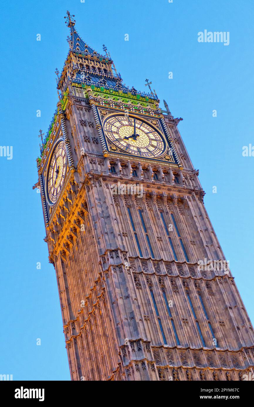 The elizabeth tower and great bell hi-res stock photography and images ...