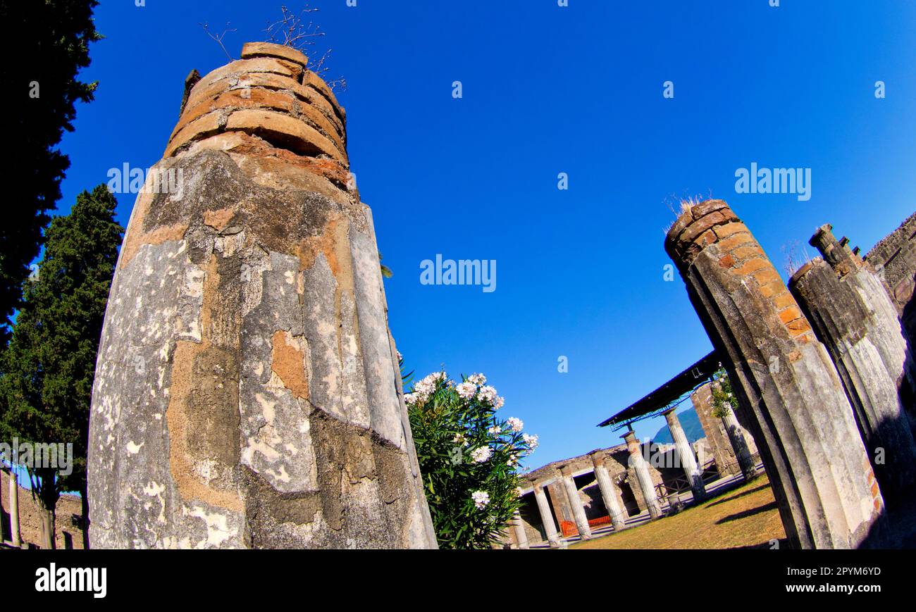 Ruins of Pompei, Ancient Roman Ruins, UNESCO Worl Heritage Site, Pompei ...